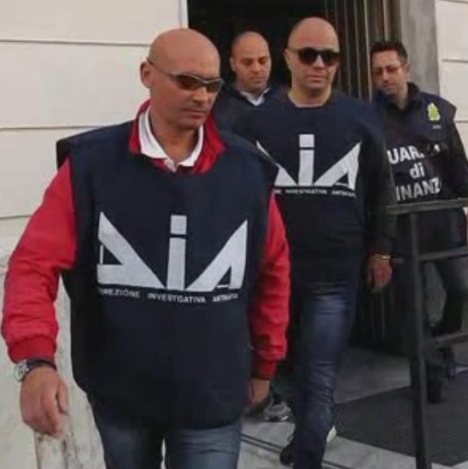 Ndrangheta Mitglieder 39ndrangheta Wikipedia Bahasa Kalabrien aktuell ...