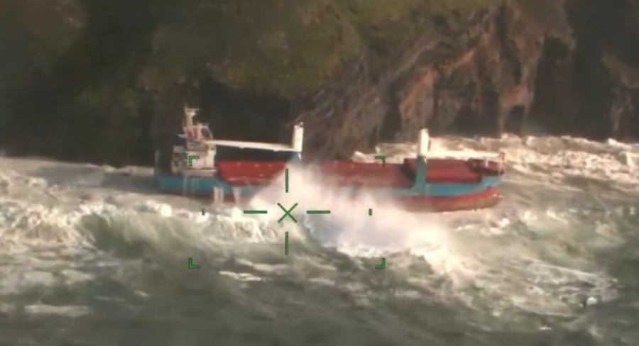 Naufragio motonave "Cdry Blue" a Sant'Antioco: indagine per disastro ...