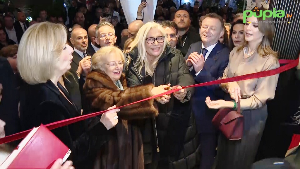 Vega Palace, a Carinaro Mara Venier inaugura l'hub dell'hospitality del ...